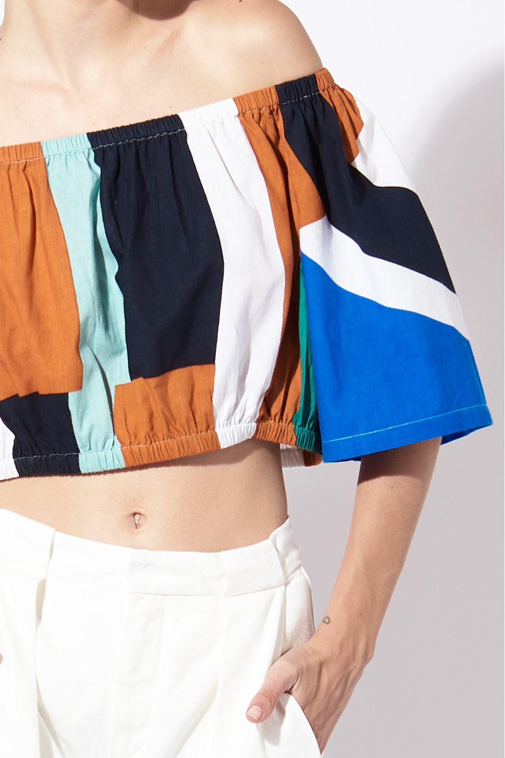 Tops / Shirts - Women