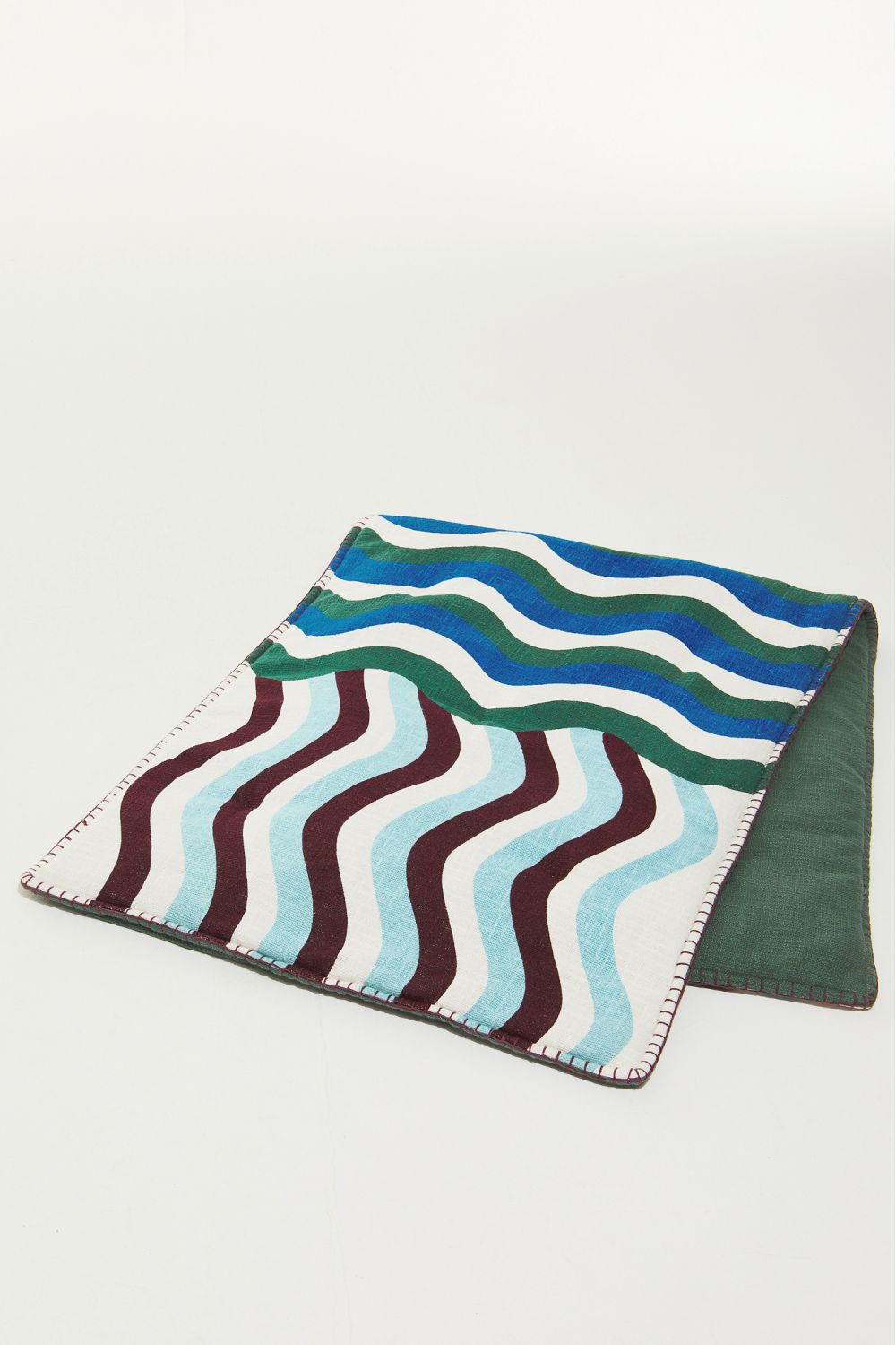 Home - Graphic and colorful