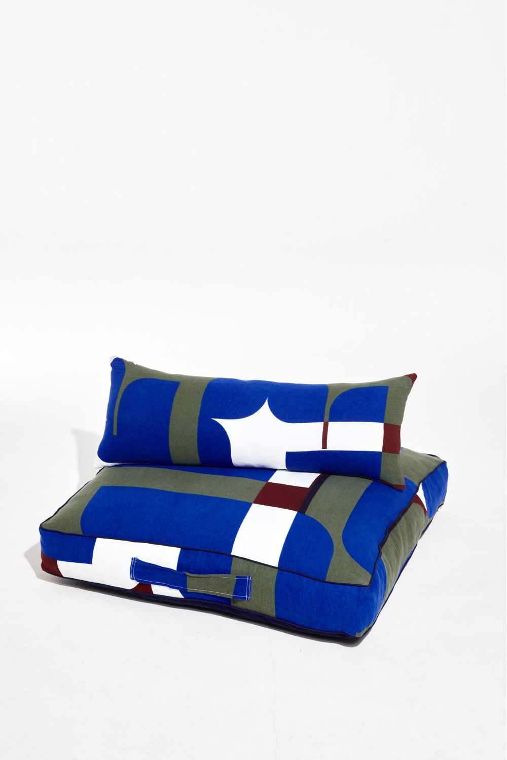 Home - Graphic and colorful